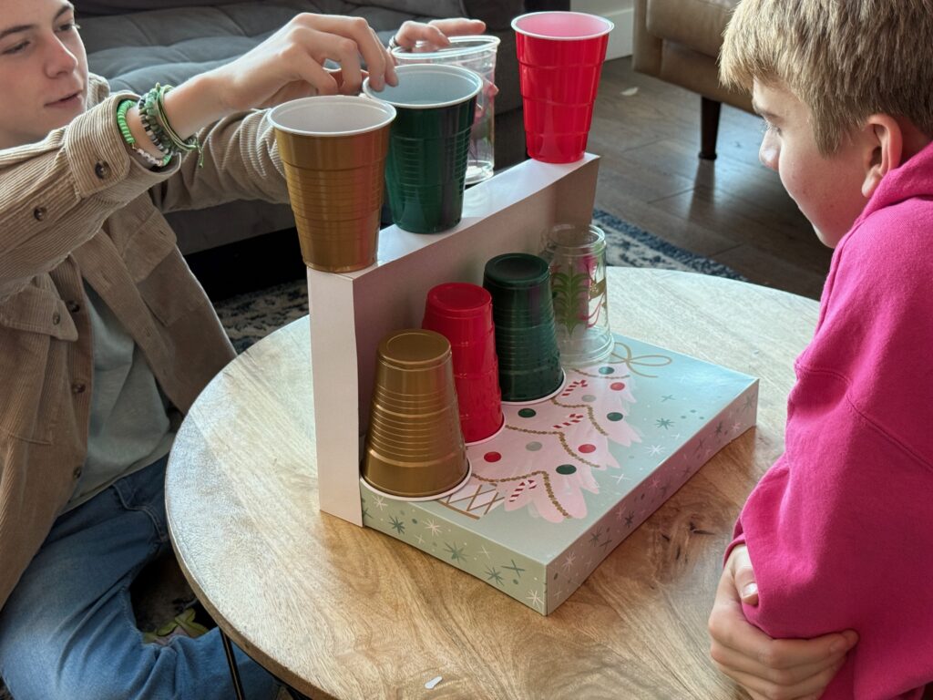 Pull out the plastic cups! 6 group games using Christmas supplies you ...