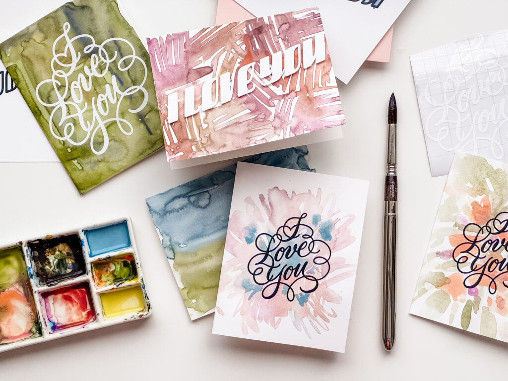 These watercolor Mother's Day cards are a sweet DIY! Here's the tutorial...