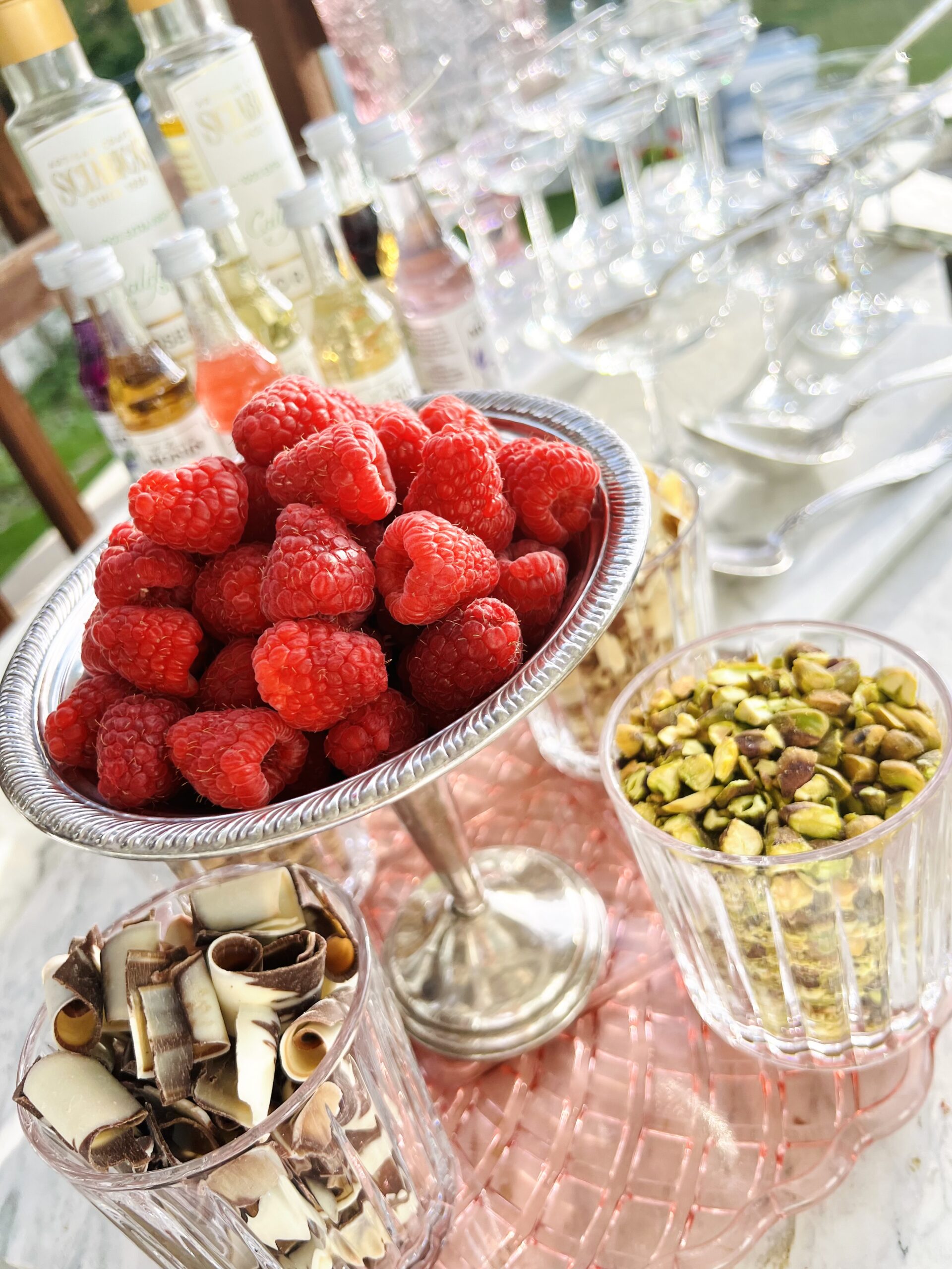 Make this chocolate mousse tableside! Here's the 2-ingredient recipe...